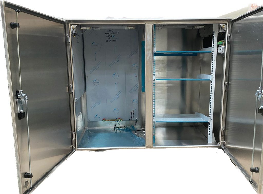 Racks de Comunicaciones – Industrias Rebra